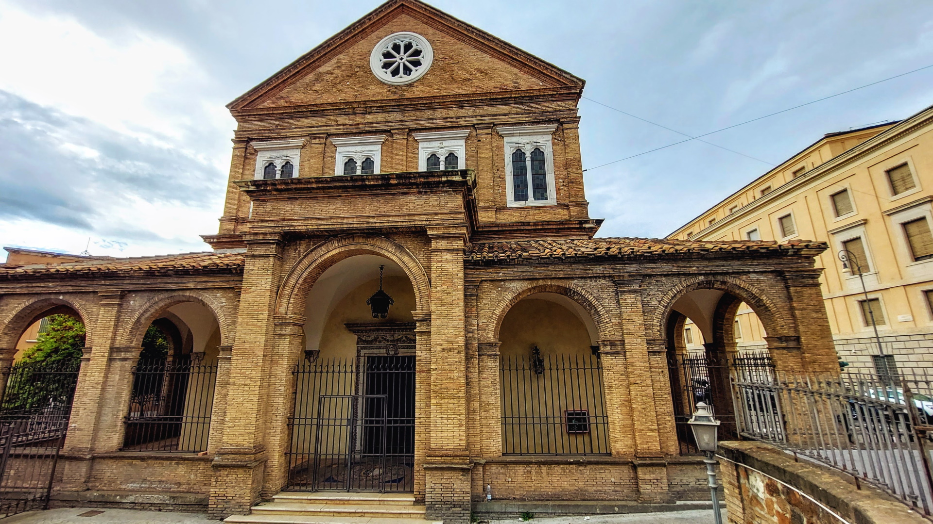 “Forever inspired” Students explore 10 countries in travelling studios ...